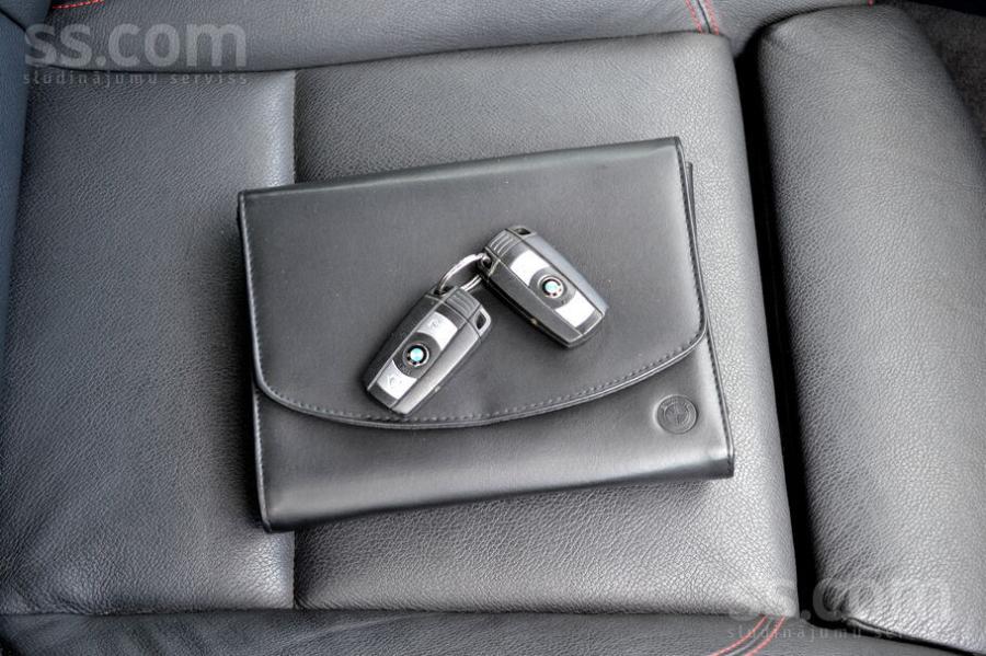 Melns BMW X1 2014 Tukums, ar dzinēja tilpumu 2.00 L un nobraukumu 194 tūkst. km par 11690 €, foto 31 vietnē AUTOMOTO.COM.LV