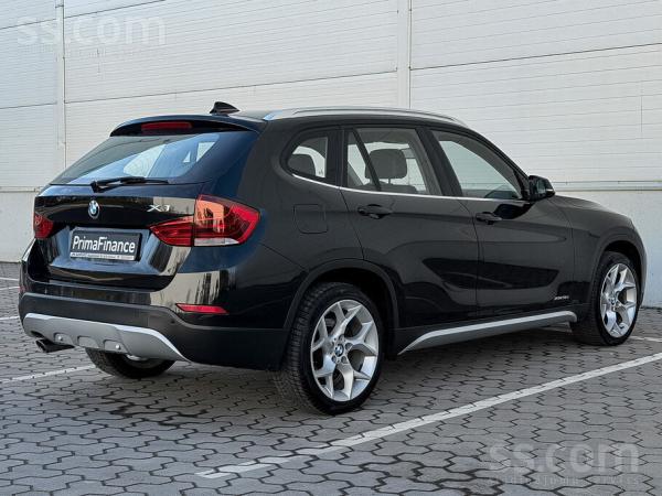 Melns BMW X1 2014 Rīga, ar dzinēja tilpumu 2.00 L un nobraukumu 0 tūkst. km par 9490 €, foto 2 vietnē AUTOMOTO.COM.LV