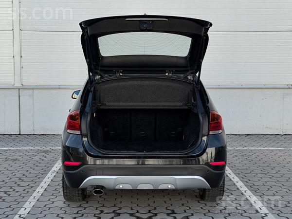 Melns BMW X1 2014 Rīga, ar dzinēja tilpumu 2.00 L un nobraukumu 0 tūkst. km par 9490 €, foto 8 vietnē AUTOMOTO.COM.LV