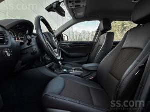 Melns BMW X1 2014 Rīga, ar dzinēja tilpumu 2.00 L un nobraukumu 0 tūkst. km par 9490 €, foto 15 vietnē AUTOMOTO.COM.LV