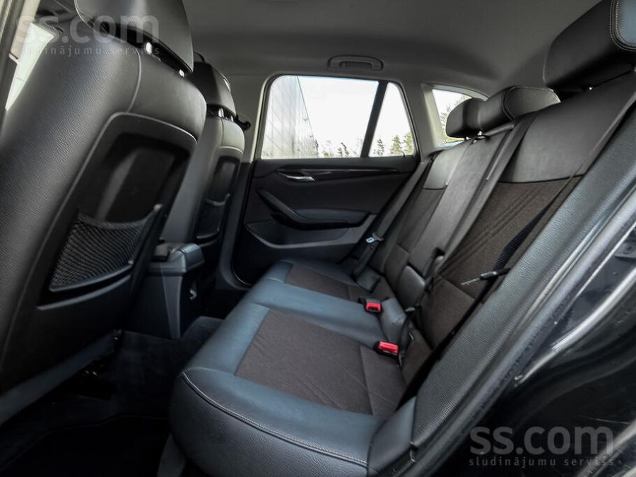 Melns BMW X1 2014 Rīga, ar dzinēja tilpumu 2.00 L un nobraukumu 0 tūkst. km par 9490 €, foto 16 vietnē AUTOMOTO.COM.LV