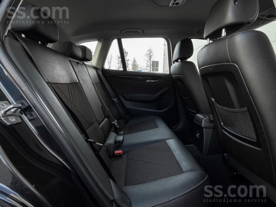 Melns BMW X1 2014 Rīga, ar dzinēja tilpumu 2.00 L un nobraukumu 0 tūkst. km par 9490 €, foto 18 vietnē AUTOMOTO.COM.LV