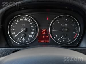 Melns BMW X1 2014 Rīga, ar dzinēja tilpumu 2.00 L un nobraukumu 0 tūkst. km par 9490 €, foto 21 vietnē AUTOMOTO.COM.LV