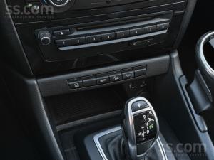 Melns BMW X1 2014 Rīga, ar dzinēja tilpumu 2.00 L un nobraukumu 0 tūkst. km par 9490 €, foto 27 vietnē AUTOMOTO.COM.LV