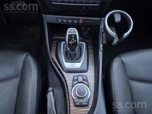 Black BMW X1 2014 in Riga, with an engine capacity of 2.00 L and mileage of 269 thousand km for 10700 €, photo 10 on AUTOMOTO.COM.LV