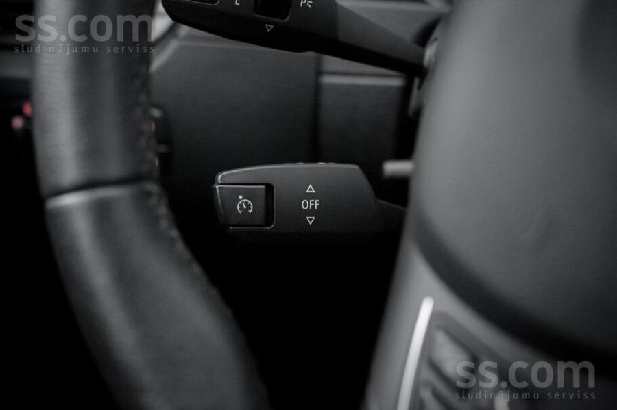 Melns BMW X1 2014 Talsi, ar dzinēja tilpumu 2.00 L un nobraukumu 255 tūkst. km par 10990 €, foto 17 vietnē AUTOMOTO.COM.LV