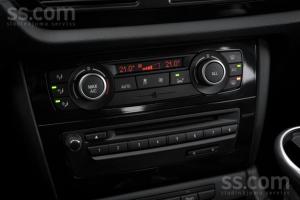 Melns BMW X1 2014 Talsi, ar dzinēja tilpumu 2.00 L un nobraukumu 255 tūkst. km par 10990 €, foto 24 vietnē AUTOMOTO.COM.LV