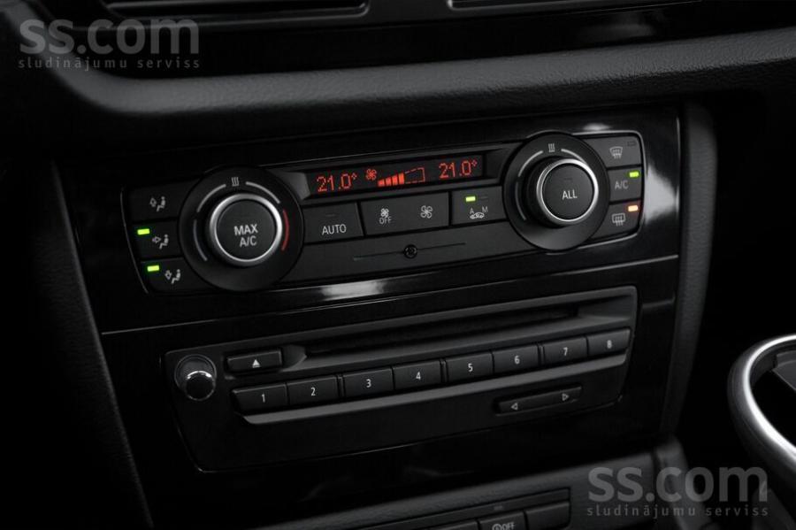 Melns BMW X1 2014 Talsi, ar dzinēja tilpumu 2.00 L un nobraukumu 255 tūkst. km par 10990 €, foto 24 vietnē AUTOMOTO.COM.LV