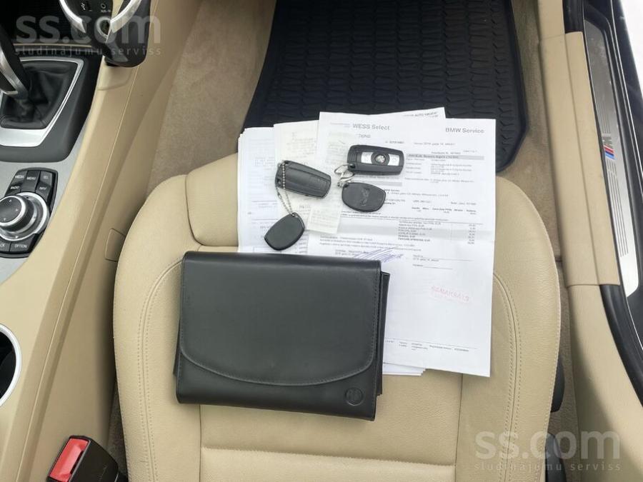 Black BMW X1 2014 in Riga, with an engine capacity of 2.00 L and mileage of 199 thousand km for 11190 €, photo 34 on AUTOMOTO.COM.LV