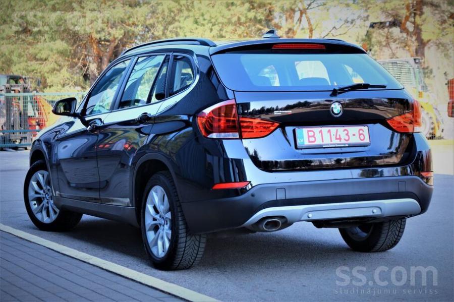 Melns BMW X1 2014 Rīga, ar dzinēja tilpumu 2.00 L un nobraukumu 203 tūkst. km par 10300 €, foto 5 vietnē AUTOMOTO.COM.LV
