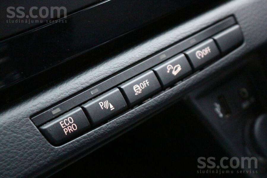 Melns BMW X1 2014 Rīga, ar dzinēja tilpumu 2.00 L un nobraukumu 203 tūkst. km par 10300 €, foto 19 vietnē AUTOMOTO.COM.LV