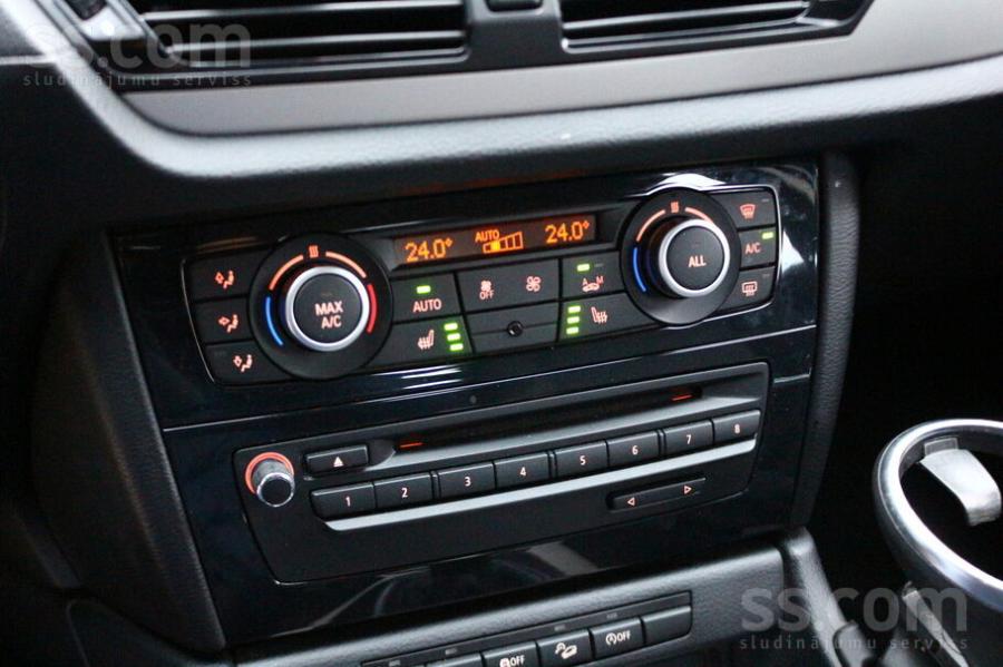 Melns BMW X1 2014 Rīga, ar dzinēja tilpumu 2.00 L un nobraukumu 203 tūkst. km par 10300 €, foto 20 vietnē AUTOMOTO.COM.LV