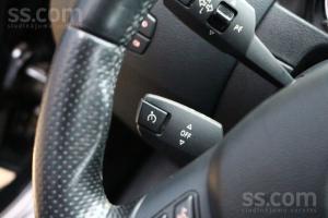 Melns BMW X1 2014 Rīga, ar dzinēja tilpumu 2.00 L un nobraukumu 203 tūkst. km par 10300 €, foto 23 vietnē AUTOMOTO.COM.LV
