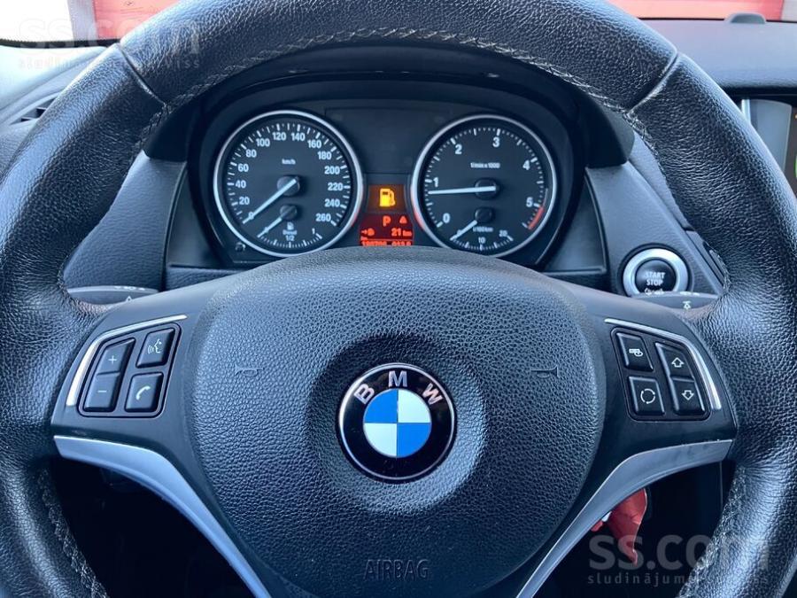 Black BMW X1 2014 in Talsi, with an engine capacity of 2.00 L and mileage of 181 thousand km for 11500 €, photo 12 on AUTOMOTO.COM.LV