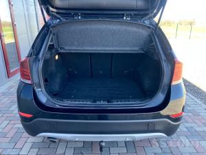 Black BMW X1 2014 in Talsi, with an engine capacity of 2.00 L and mileage of 181 thousand km for 11500 €, photo 21 on AUTOMOTO.COM.LV