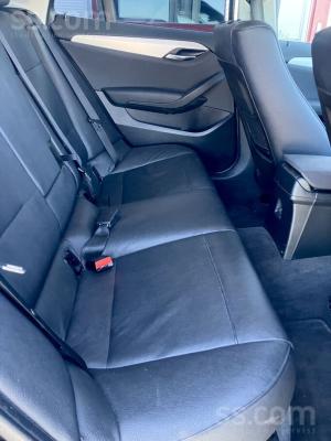 Black BMW X1 2014 in Talsi, with an engine capacity of 2.00 L and mileage of 181 thousand km for 11500 €, photo 22 on AUTOMOTO.COM.LV