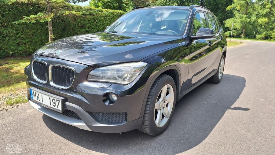 Black BMW X1 2014 in Marijampole, with an engine capacity of 2.00 L and mileage of 227 thousand km for 6900 €, photo 14 on AUTOMOTO.COM.LV
