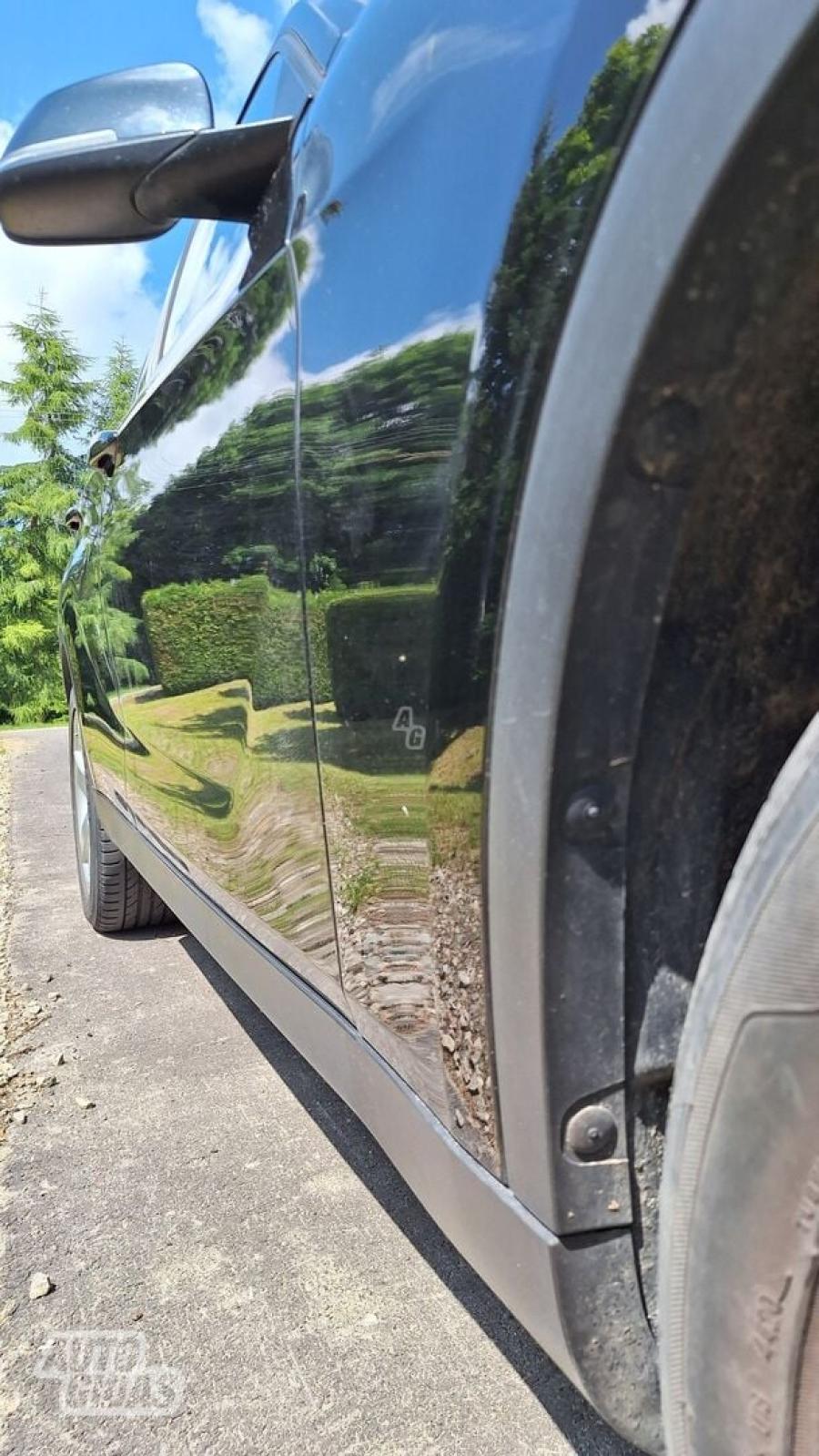 Black BMW X1 2014 in Marijampole, with an engine capacity of 2.00 L and mileage of 227 thousand km for 6900 €, photo 17 on AUTOMOTO.COM.LV