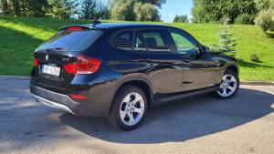 Black BMW X1 2014 in Riga, with an engine capacity of 2.00 L and mileage of 214 thousand km for 9300 €, photo 20 on AUTOMOTO.COM.LV