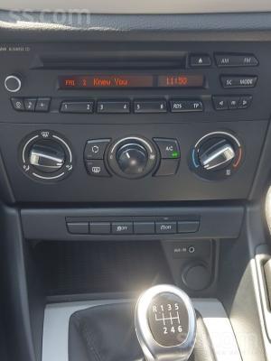 Black BMW X1 2014 in Daugavpils, with an engine capacity of 2.00 L and mileage of 142 thousand km for 6950 €, photo 13 on AUTOMOTO.COM.LV
