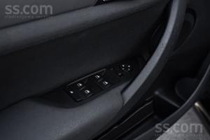 Melns BMW X1 2014 Jelgava, ar dzinēja tilpumu 2.00 L un nobraukumu 0 tūkst. km par 10800 €, foto 9 vietnē AUTOMOTO.COM.LV