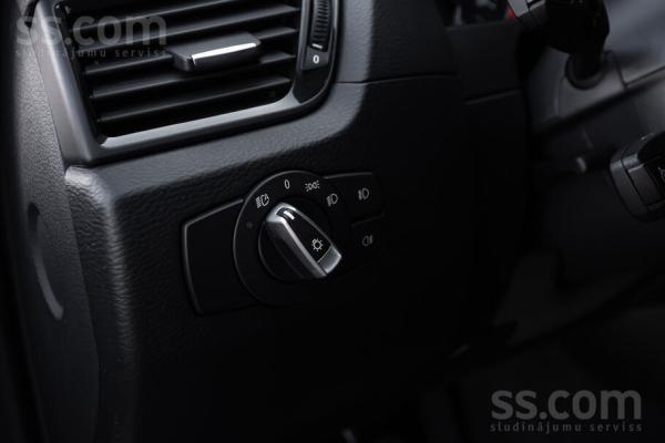 Black BMW X1 2014 in Jelgava, with an engine capacity of 2.00 L and mileage of 0 thousand km for 10800 €, photo 9 on AUTOMOTO.COM.LV