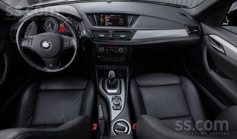 Melns BMW X1 2014 Jelgava, ar dzinēja tilpumu 2.00 L un nobraukumu 0 tūkst. km par 10800 €, foto 12 vietnē AUTOMOTO.COM.LV