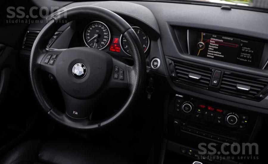 Melns BMW X1 2014 Jelgava, ar dzinēja tilpumu 2.00 L un nobraukumu 0 tūkst. km par 10800 €, foto 13 vietnē AUTOMOTO.COM.LV