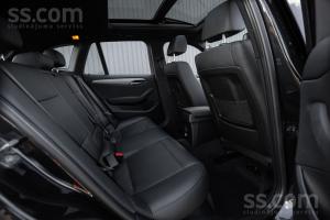 Melns BMW X1 2014 Jelgava, ar dzinēja tilpumu 2.00 L un nobraukumu 0 tūkst. km par 10800 €, foto 27 vietnē AUTOMOTO.COM.LV