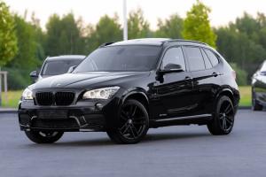 Black BMW X1 2014 in Jelgava, with an engine capacity of 2.00 L and mileage of 212 thousand km for 10800 €, photo  on AUTOMOTO.COM.LV