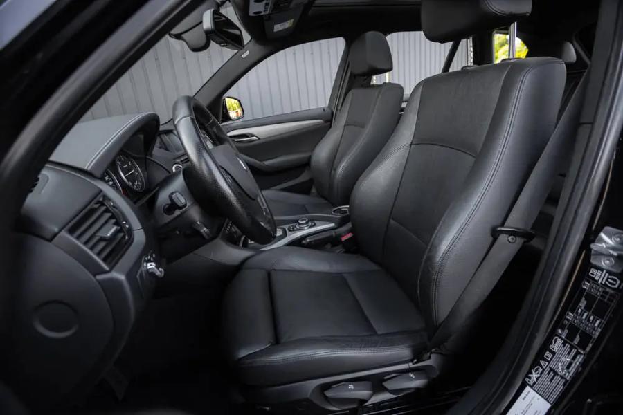 Melns BMW X1 2014 Jelgava, ar dzinēja tilpumu 2.00 L un nobraukumu 212 tūkst. km par 10800 €, foto 8 vietnē AUTOMOTO.COM.LV