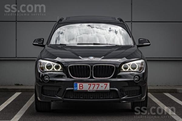 Melns BMW X1 2014 Rīga, ar dzinēja tilpumu 2.00 L un nobraukumu 191 tūkst. km par 12750 €, foto 2 vietnē AUTOMOTO.COM.LV