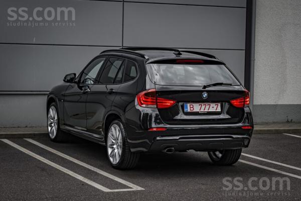 Melns BMW X1 2014 Rīga, ar dzinēja tilpumu 2.00 L un nobraukumu 191 tūkst. km par 12750 €, foto 6 vietnē AUTOMOTO.COM.LV