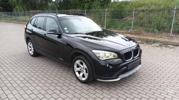 Black BMW X1 2014 in Marijampole, with an engine capacity of 2.00 L and mileage of 244 thousand km for 6500 €, photo 1 on AUTOMOTO.COM.LV