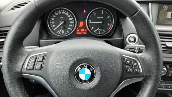 Black BMW X1 2014 in Marijampole, with an engine capacity of 2.00 L and mileage of 244 thousand km for 6500 €, photo 7 on AUTOMOTO.COM.LV