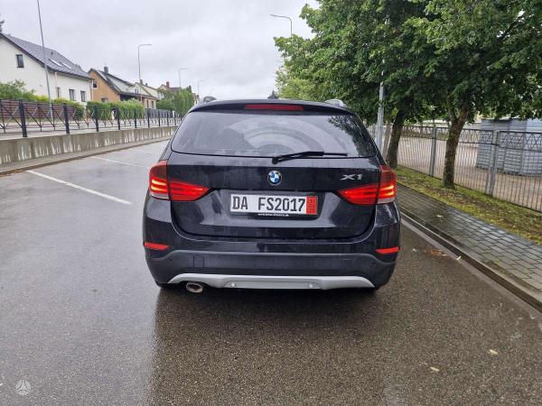 Melns BMW X1 2014 Telšiai, ar dzinēja tilpumu 2.00 L un nobraukumu 276 tūkst. km par 6950 €, foto 5 vietnē AUTOMOTO.COM.LV