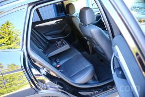 Melns BMW X1 2014 Rīga, ar dzinēja tilpumu 2.00 L un nobraukumu 203 tūkst. km par 10300 €, foto 17 vietnē AUTOMOTO.COM.LV