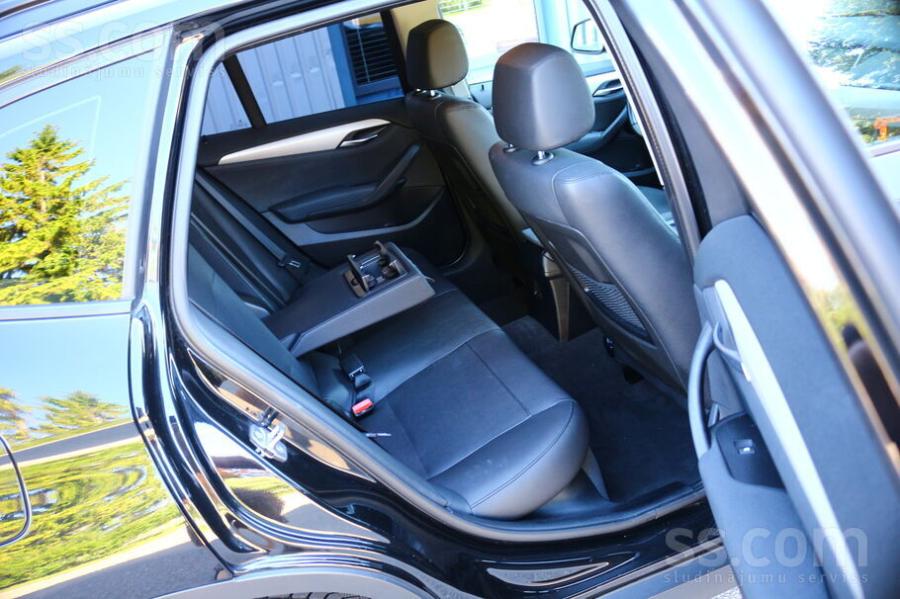 Melns BMW X1 2014 Rīga, ar dzinēja tilpumu 2.00 L un nobraukumu 203 tūkst. km par 10300 €, foto 17 vietnē AUTOMOTO.COM.LV
