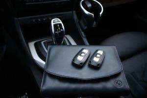 Melns BMW X1 2014 Rīga, ar dzinēja tilpumu 2.00 L un nobraukumu 203 tūkst. km par 10300 €, foto 31 vietnē AUTOMOTO.COM.LV