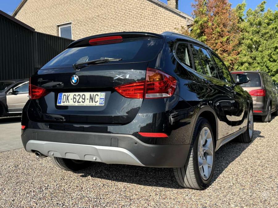 Melns BMW X1 2014 Kauņa, ar dzinēja tilpumu 2.00 L un nobraukumu 240 tūkst. km par 6999 €, foto 7 vietnē AUTOMOTO.COM.LV