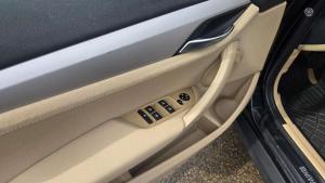 Black BMW X1 2014 in Taurage, with an engine capacity of 2.00 L and mileage of 263 thousand km for 6700 €, photo 8 on AUTOMOTO.COM.LV