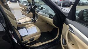 Black BMW X1 2014 in Taurage, with an engine capacity of 2.00 L and mileage of 263 thousand km for 6700 €, photo 14 on AUTOMOTO.COM.LV