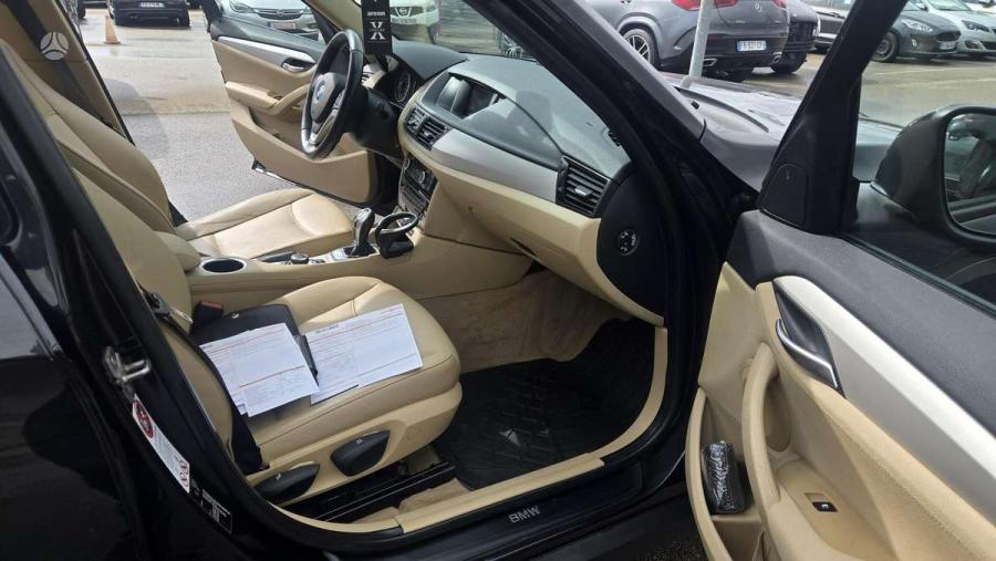 Black BMW X1 2014 in Taurage, with an engine capacity of 2.00 L and mileage of 263 thousand km for 6700 €, photo 14 on AUTOMOTO.COM.LV