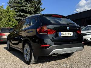 Black BMW X1 2014 in Kaunas, with an engine capacity of 2.00 L and mileage of 240 thousand km for 6999 €, photo 3 on AUTOMOTO.COM.LV