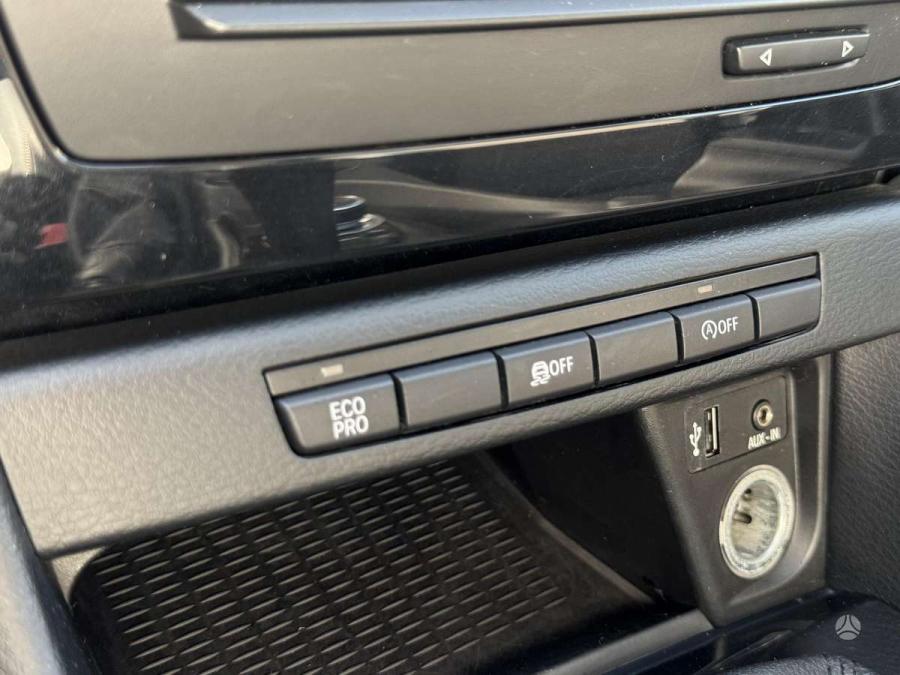 Black BMW X1 2014 in Kaunas, with an engine capacity of 2.00 L and mileage of 240 thousand km for 6999 €, photo 16 on AUTOMOTO.COM.LV