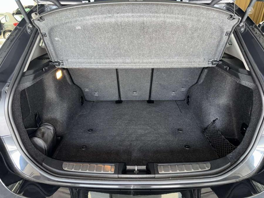 Black BMW X1 2014 in Kaunas, with an engine capacity of 2.00 L and mileage of 240 thousand km for 6999 €, photo 23 on AUTOMOTO.COM.LV