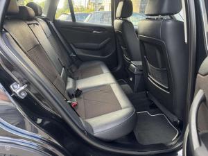 Black BMW X1 2014 in Kaunas, with an engine capacity of 2.00 L and mileage of 240 thousand km for 6350 €, photo 12 on AUTOMOTO.COM.LV