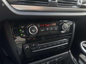 Black BMW X1 2014 in Kaunas, with an engine capacity of 2.00 L and mileage of 240 thousand km for 6350 €, photo 17 on AUTOMOTO.COM.LV
