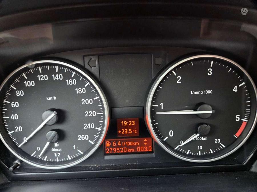 Черный БМВ Х1 2014 в Кедайняй, объемом двигателя 2.00 л и пробегом 280 тыс. км за 6500 €, фото 31 на AUTOMOTO.COM.LV