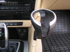 Black BMW X1 2014 in Riga, with an engine capacity of 2.00 L and mileage of 0 thousand km for 10950 €, photo 18 on AUTOMOTO.COM.LV